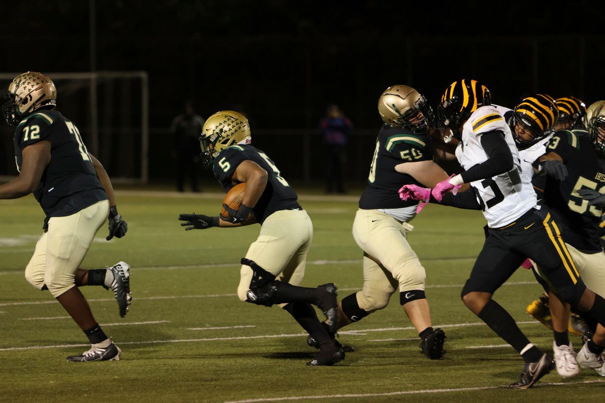 St. Vincent-St. Mary football runs to 49-21 win over Cleveland Heights ...