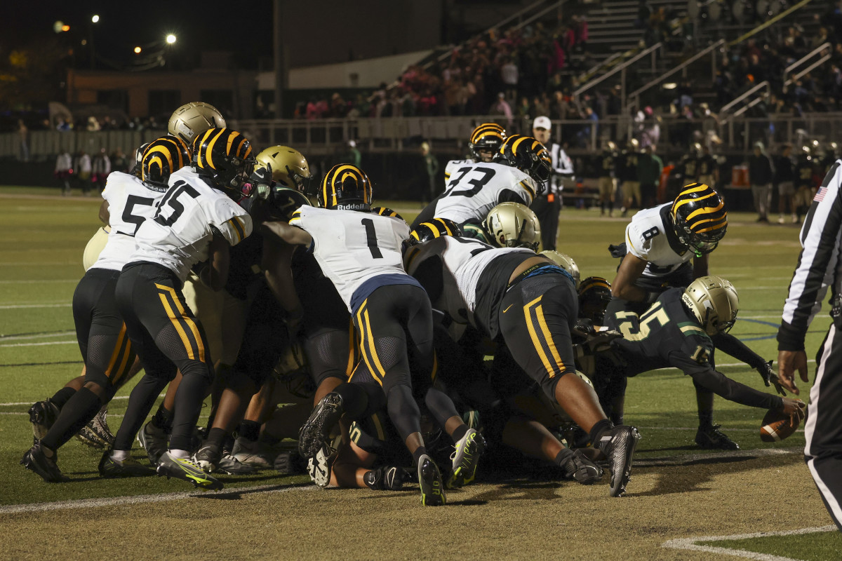 St. Vincent-St. Mary football runs to 49-21 win over Cleveland Heights ...