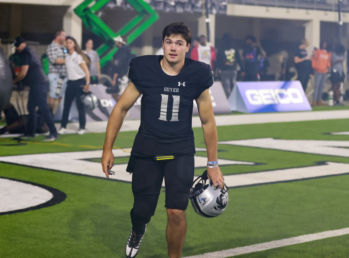 Jackson Arnold shines as Denton Guyer beats Allen, improves to 8-0 ...