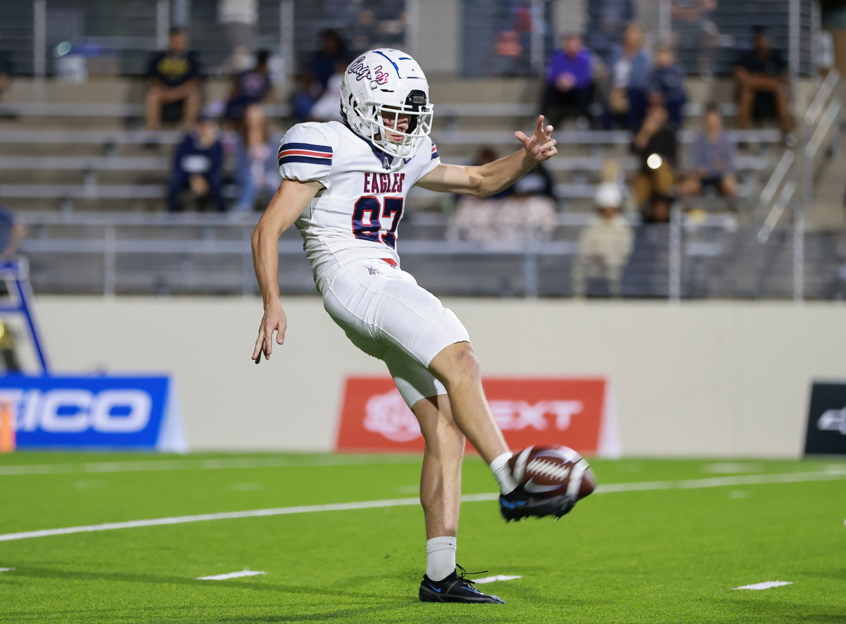 Jackson Arnold shines as Denton Guyer beats Allen, improves to 8-0 - Sports Illustrated High ...