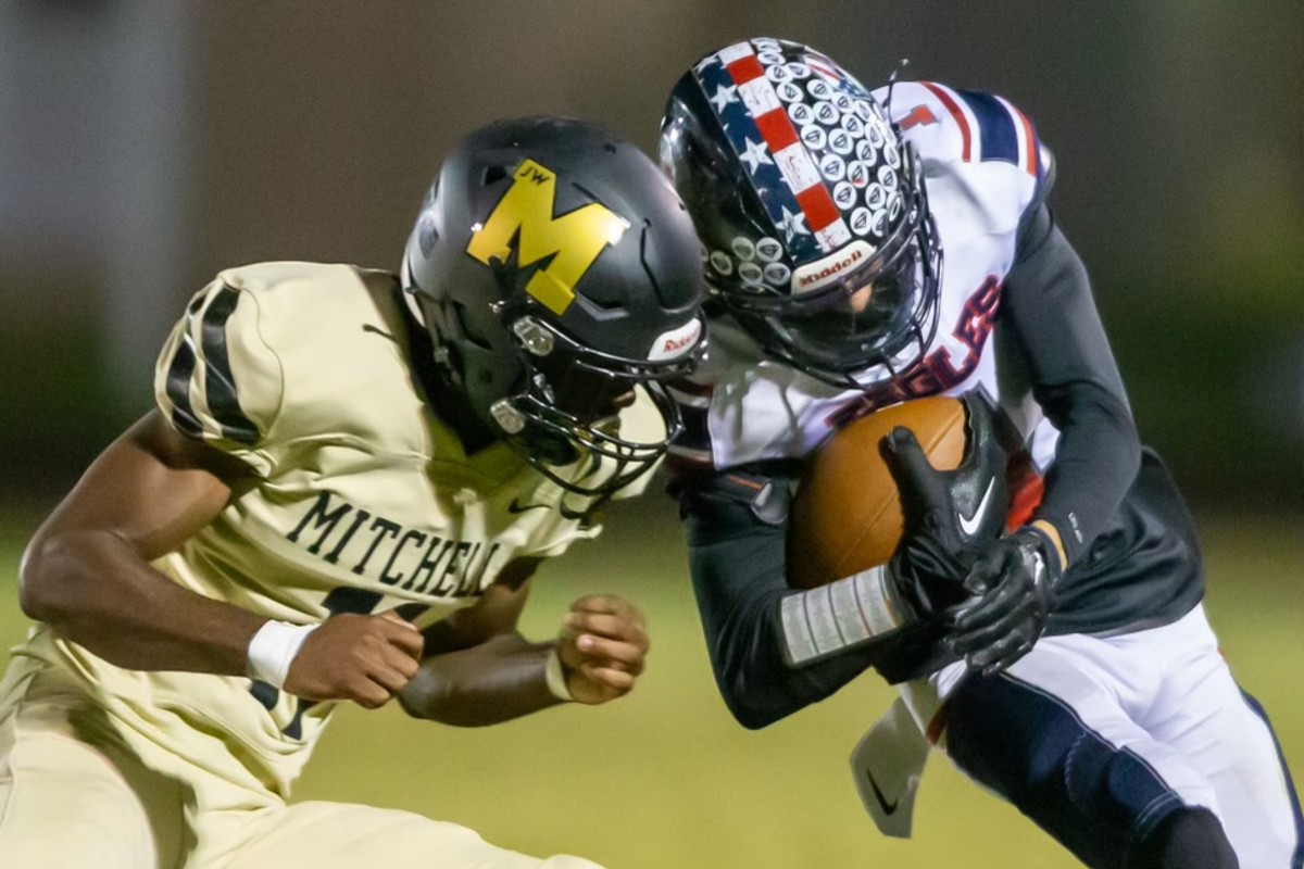 Photo gallery: Mitchell Mustangs get by Springstead Eagles in defensive ...