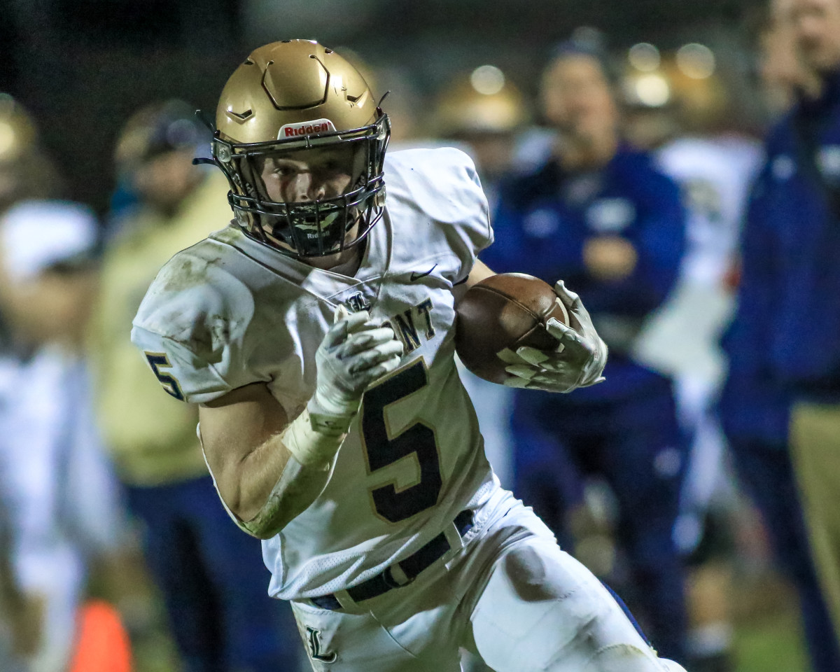 Photos: Lemont routs Thornton Fractional South to finish regular season ...