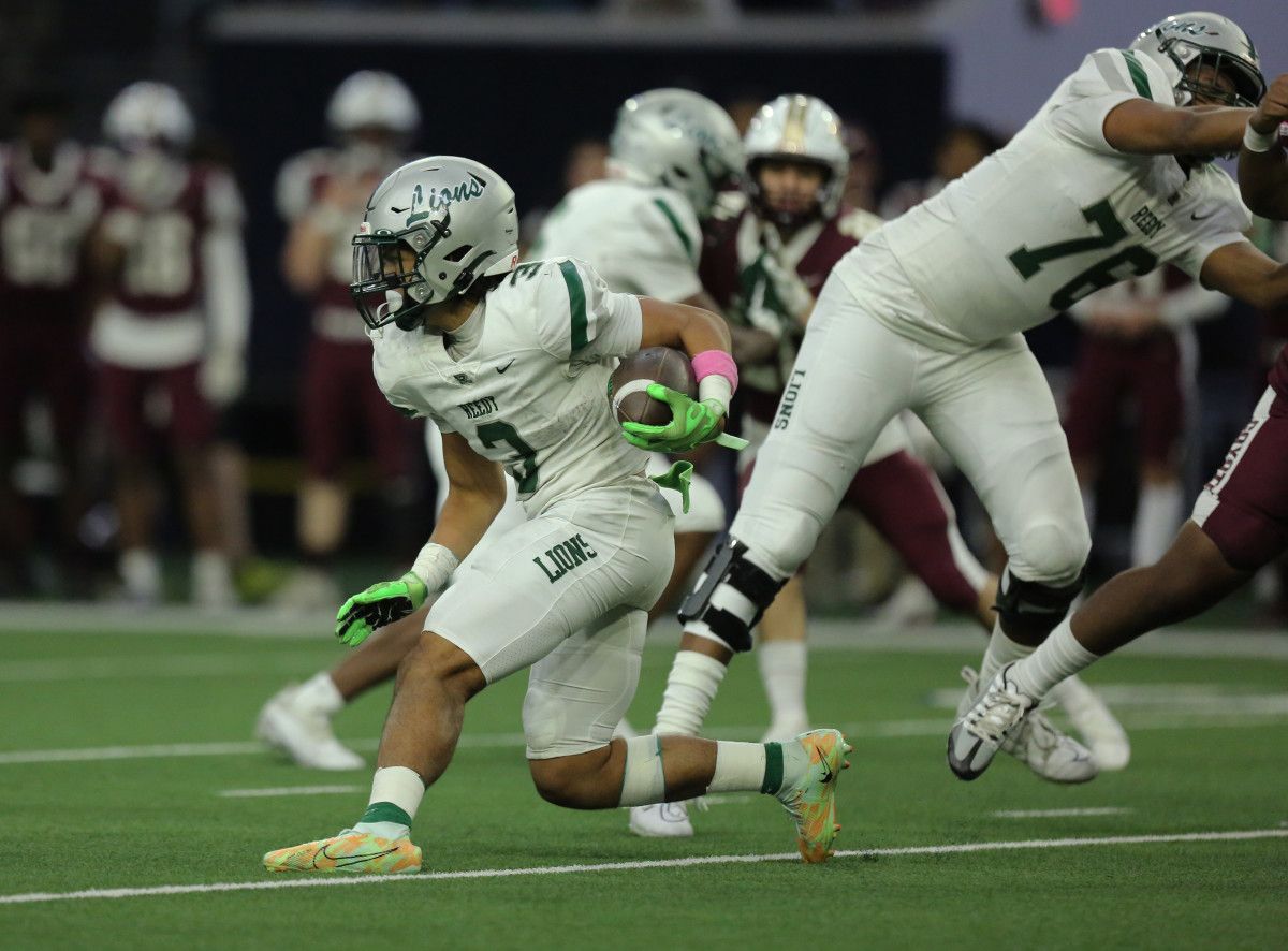 Last-second score helps Reedy beat Frisco Heritage, win district title ...