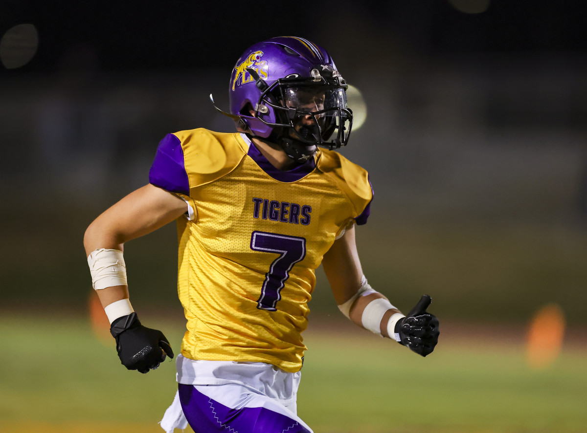 Central Section: No. 9 Lemoore starts fast, finishes off No. 13 Hanford ...