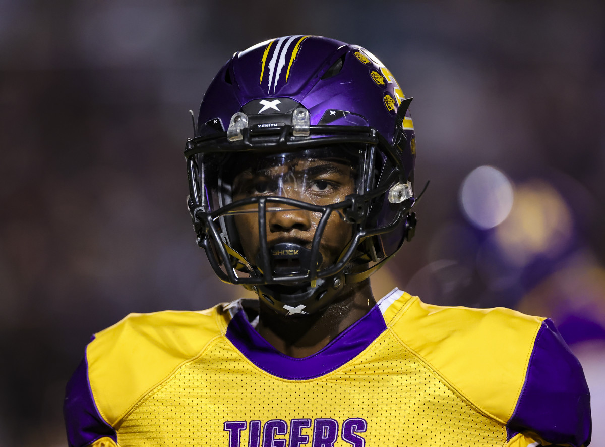 Central Section: No. 9 Lemoore starts fast, finishes off No. 13 Hanford ...