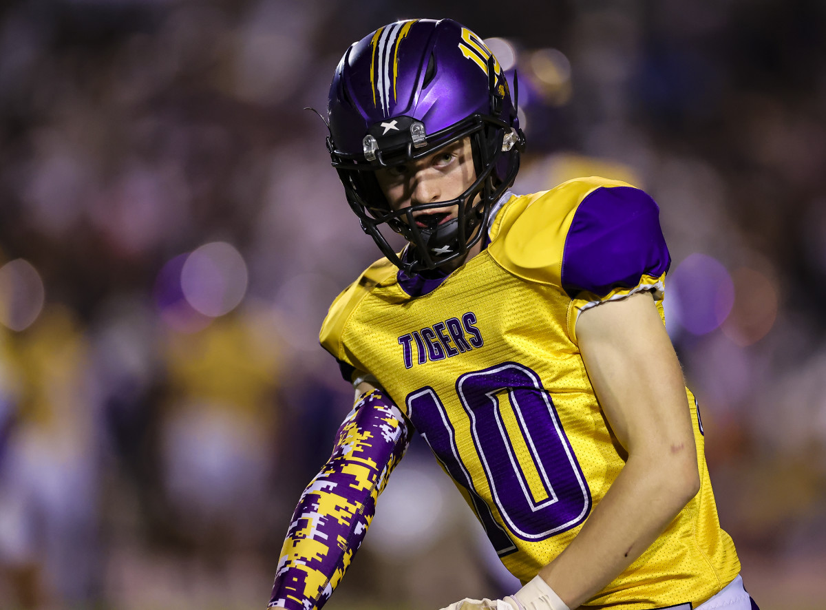 Central Section: No. 9 Lemoore starts fast, finishes off No. 13 Hanford ...