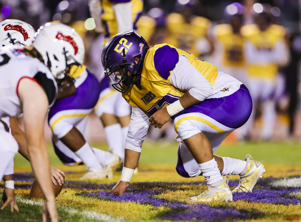 Central Section: No. 9 Lemoore starts fast, finishes off No. 13 Hanford ...