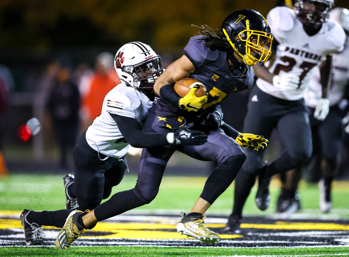 Photos: Detroit King football dominates in second half to defeat River ...