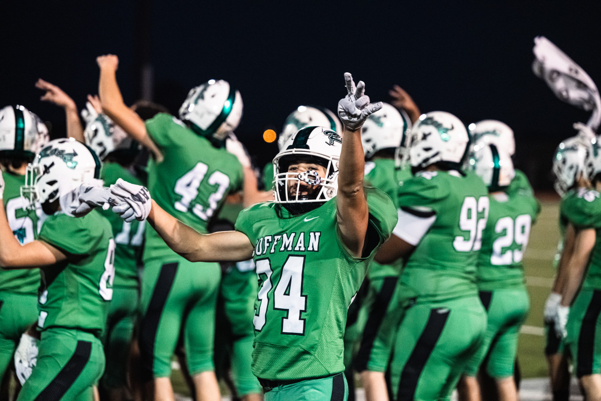 Marysville football runs by Dublin Coffman for 28-24 upset win to open ...