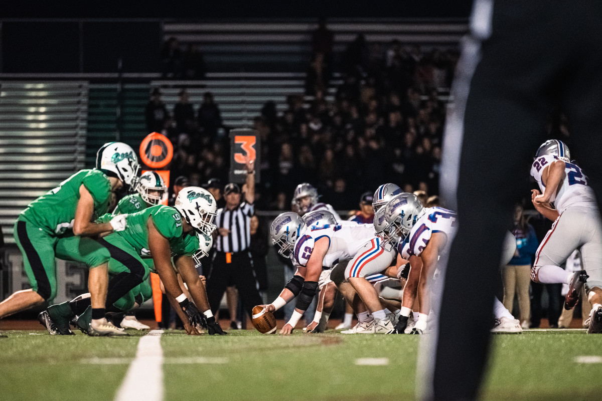 Marysville football runs by Dublin Coffman for 28-24 upset win to open ...