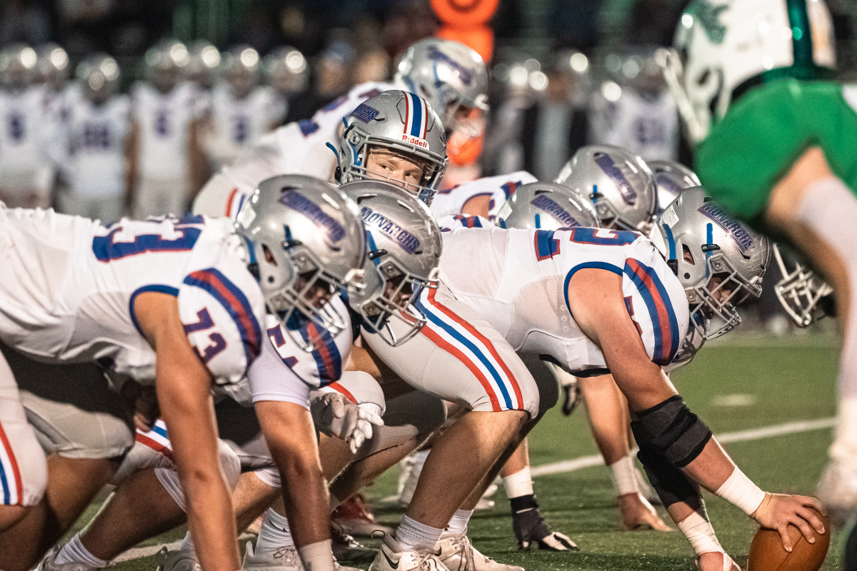Marysville football runs by Dublin Coffman for 28-24 upset win to open ...
