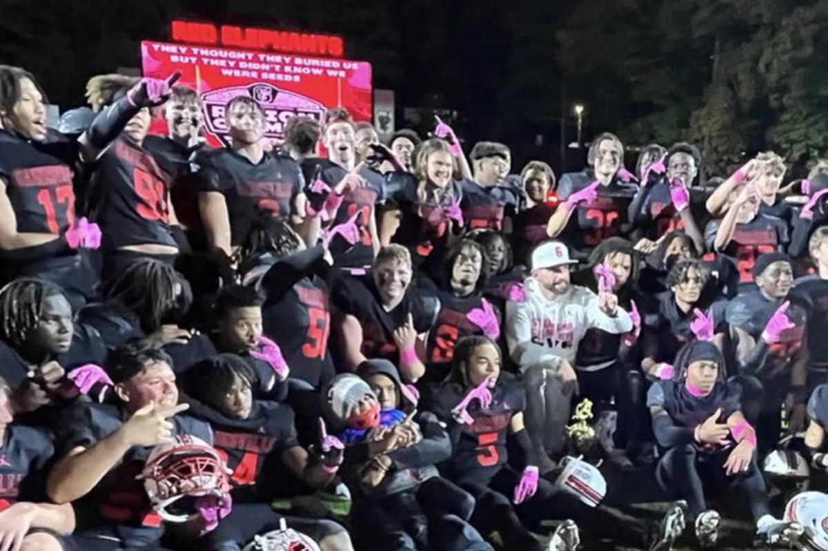 Past, present and future converge for Gainesville (GA) football ...