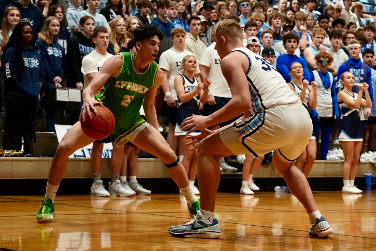 Anthony Canales powers Lynden boys basketball past Lynden Christian, 3 ...