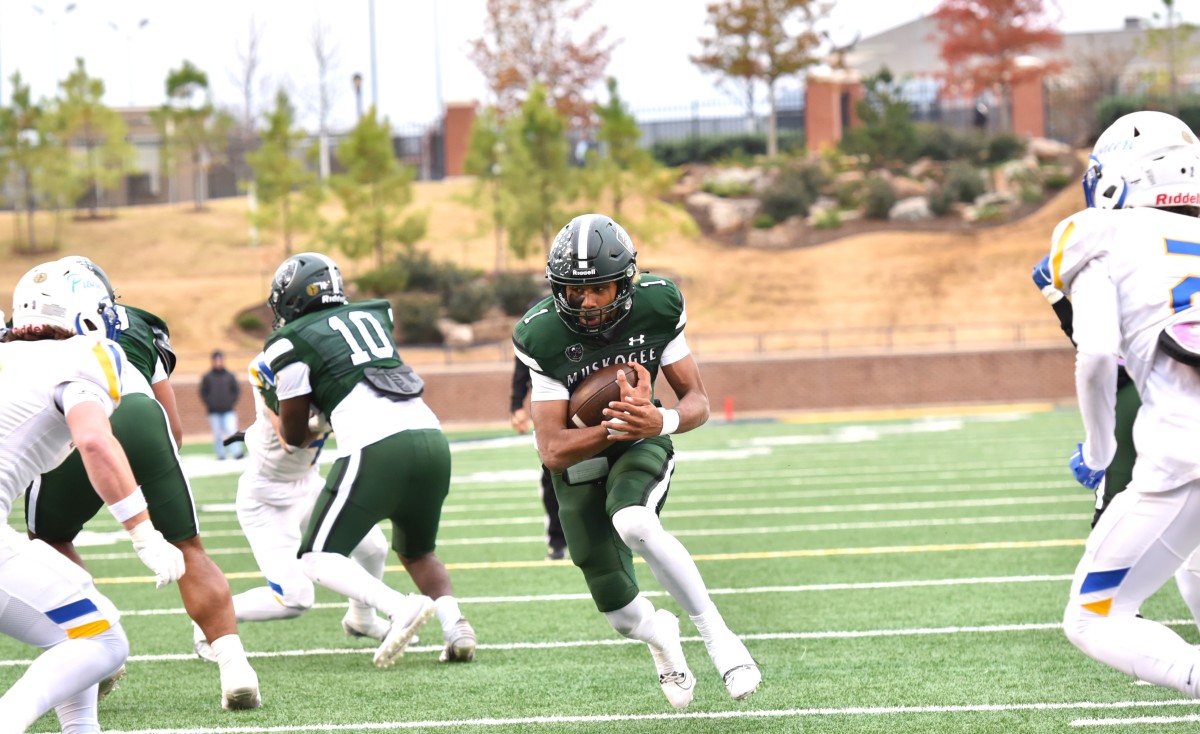 SBLive Oklahoma All-State Football 2023: Jamarian Ficklin, LaDainian ...