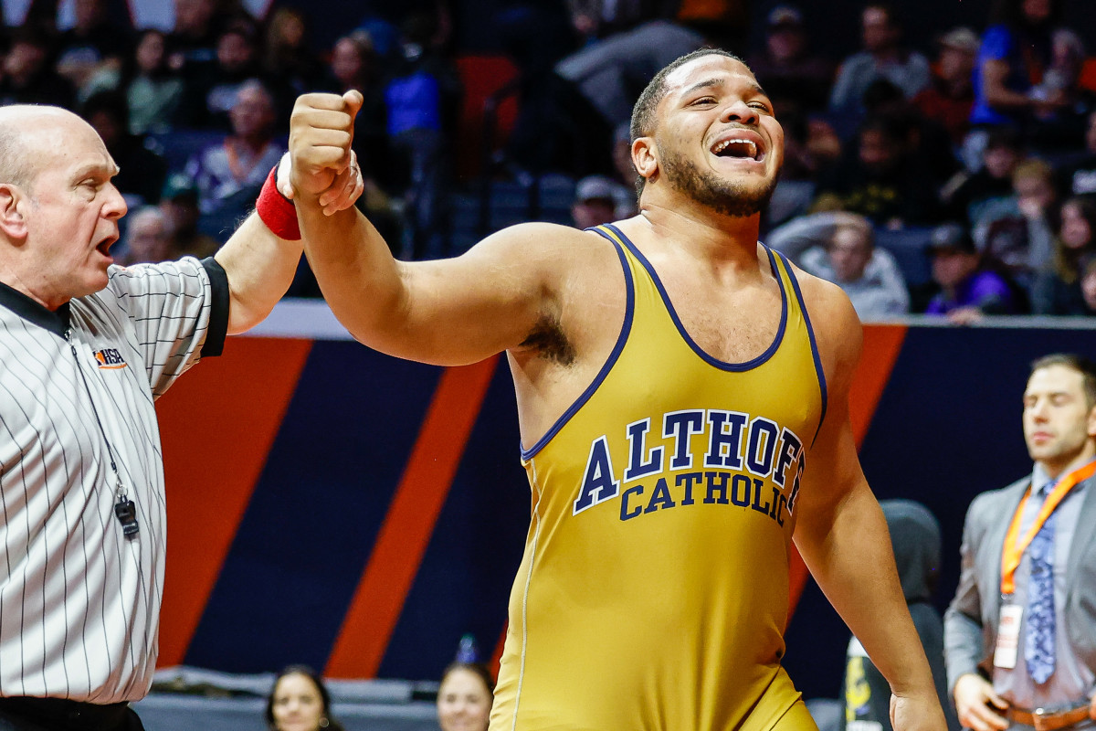 Althoff's Jason Dowell, top 2025 football prospect, wins Illinois Class ...