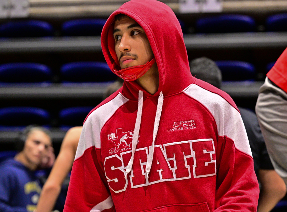 Riley Rayome combines love for photography, wrestling at Texas (UIL ...