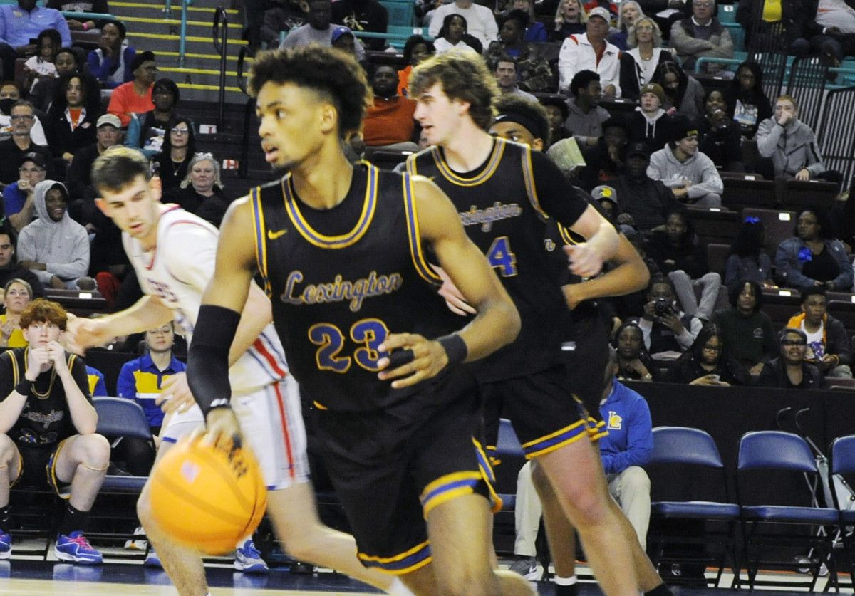 Lexington overpowers Byrnes for SCHSL 5-A boys basketball state title ...