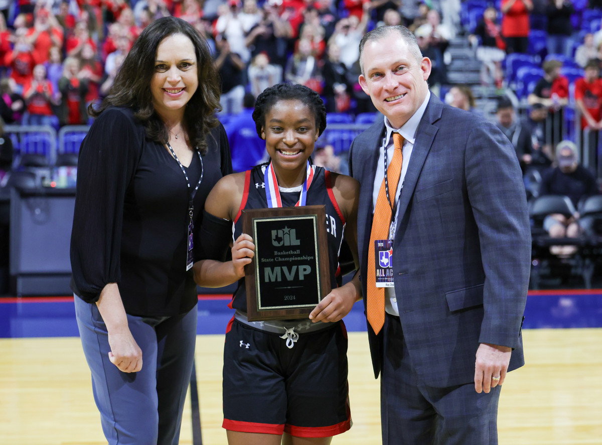 Photos: Texas (UIL) 3A state high school girls basketball championship ...