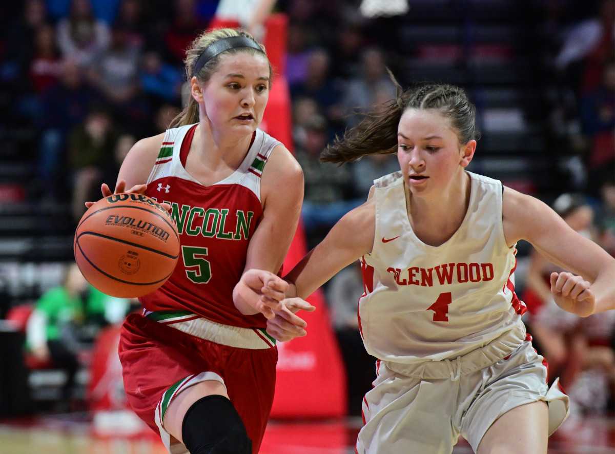 Lincoln beats Chatham Glenwood to win Illinois Class 3A girls basketball championship (story ...
