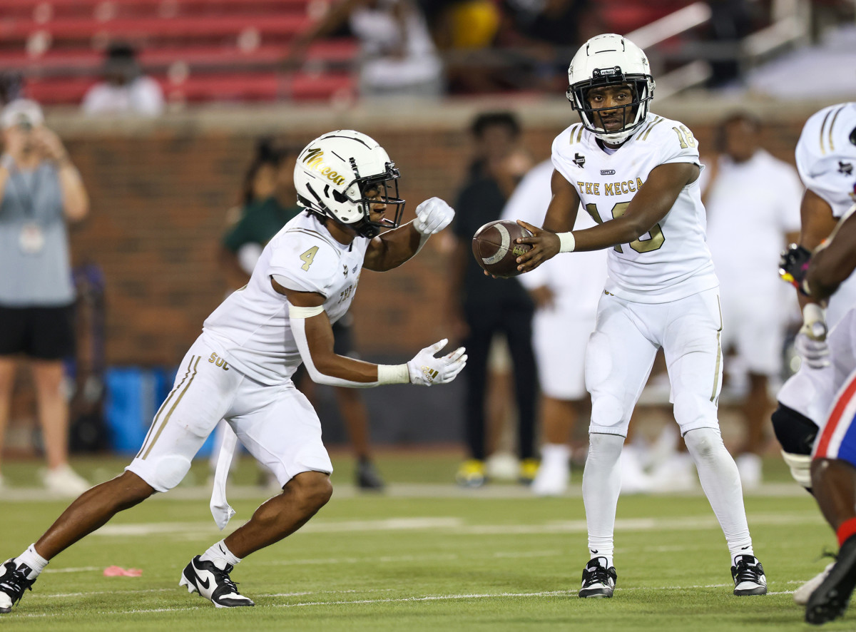 South Oak Cliff dominates Lovejoy to reach Texas high school football ...