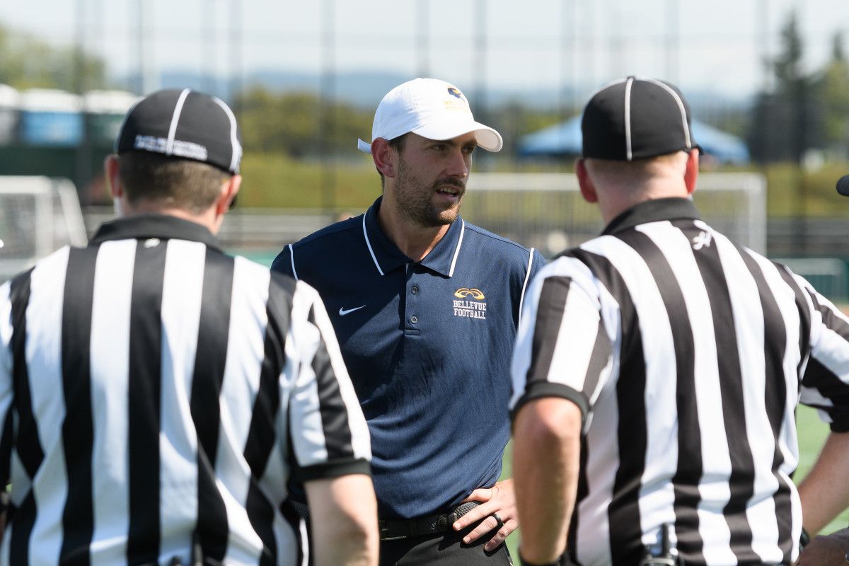 Bellevue falls 48-27 to Central Catholic in clash between Northwest ...