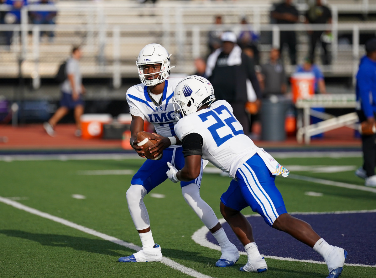 Photos: IMG Academy football tops Ben Davis (Indiana) 34-14 - Sports ...