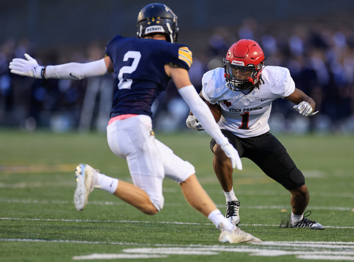 Photos: Eden Prairie football outlasts Prior Lake - Sports Illustrated ...