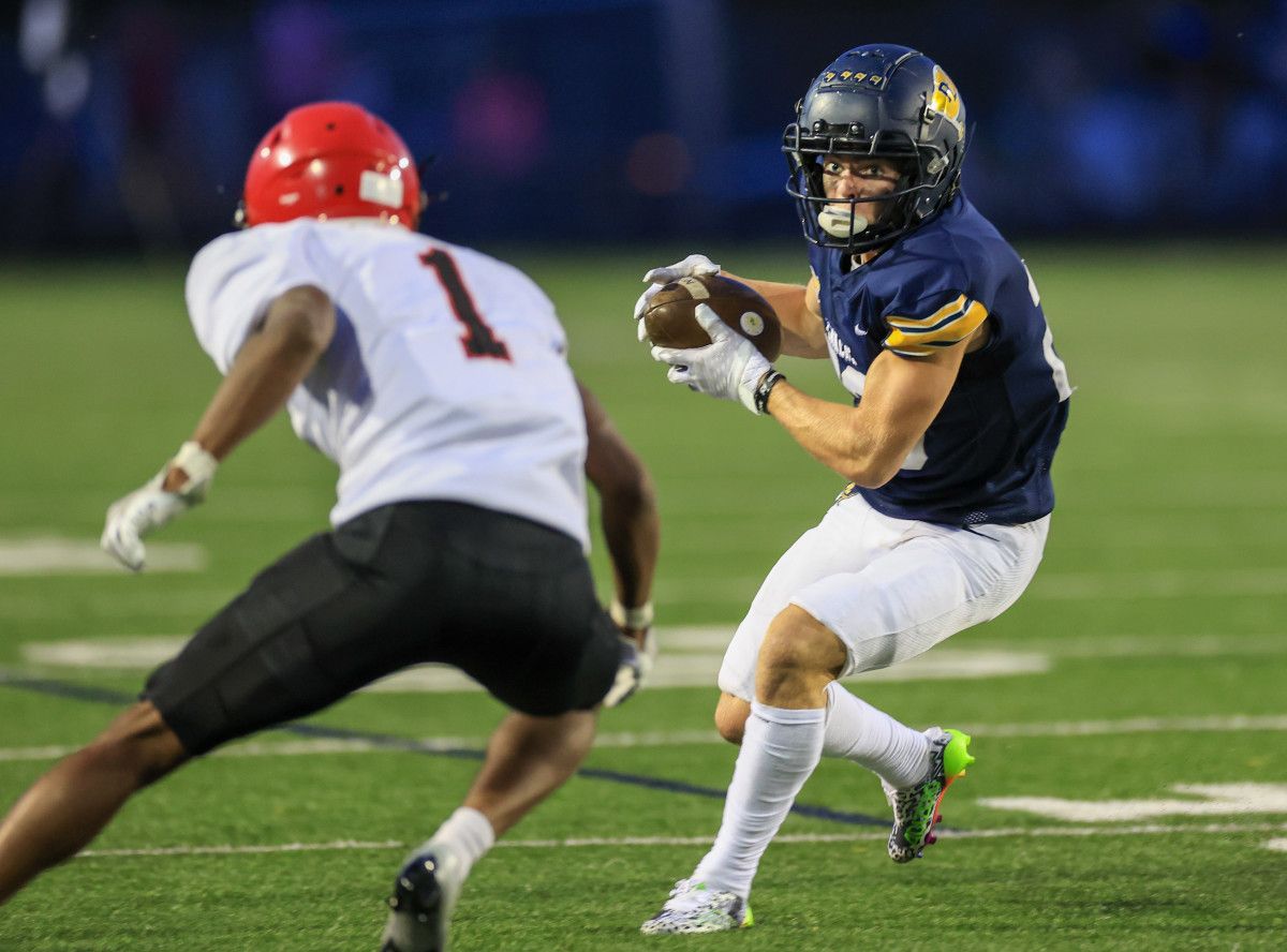 Photos: Eden Prairie football outlasts Prior Lake - Sports Illustrated ...