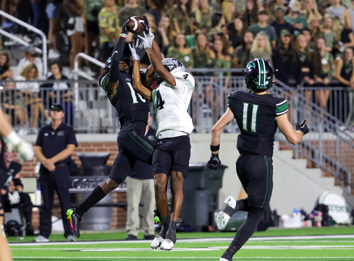 Look: Prosper football edges Denton Guyer for victory in District ...