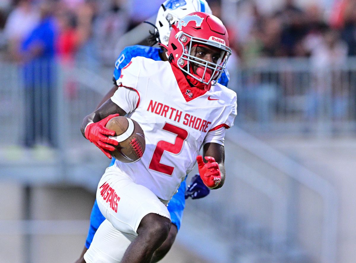 Look: North Shore football routs King in showdown of undefeated Houston ...