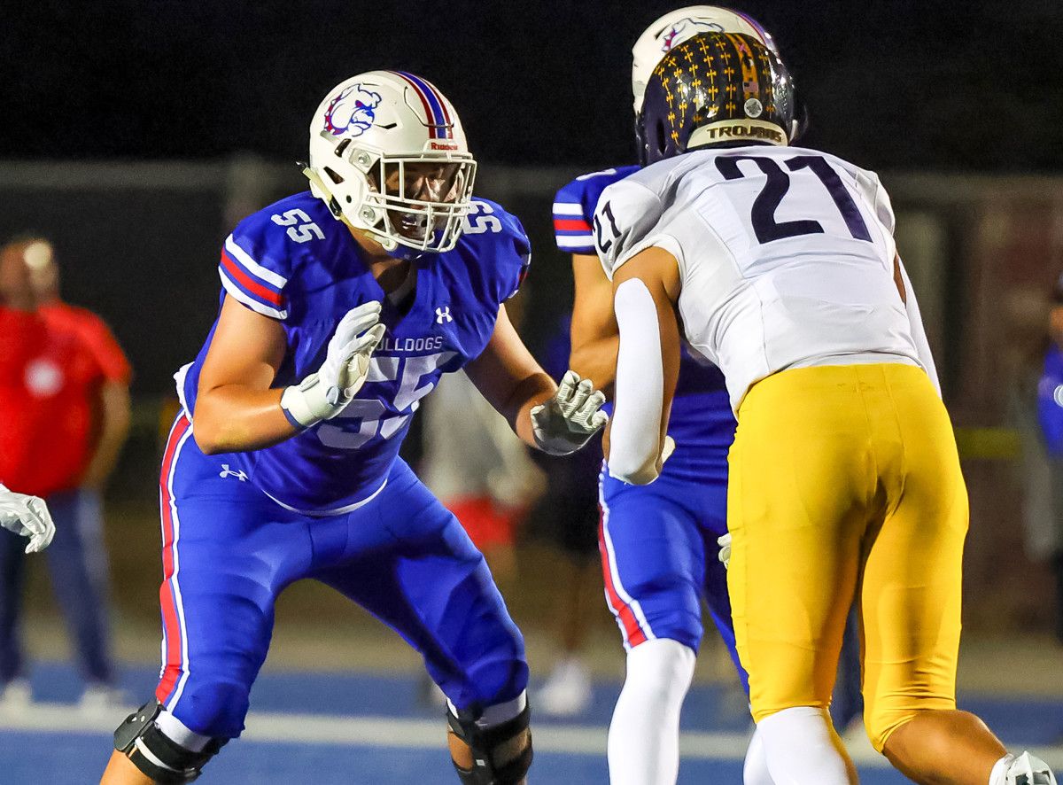 Look: Folsom football takes down rival Oak Ridge in NorCal showdown ...