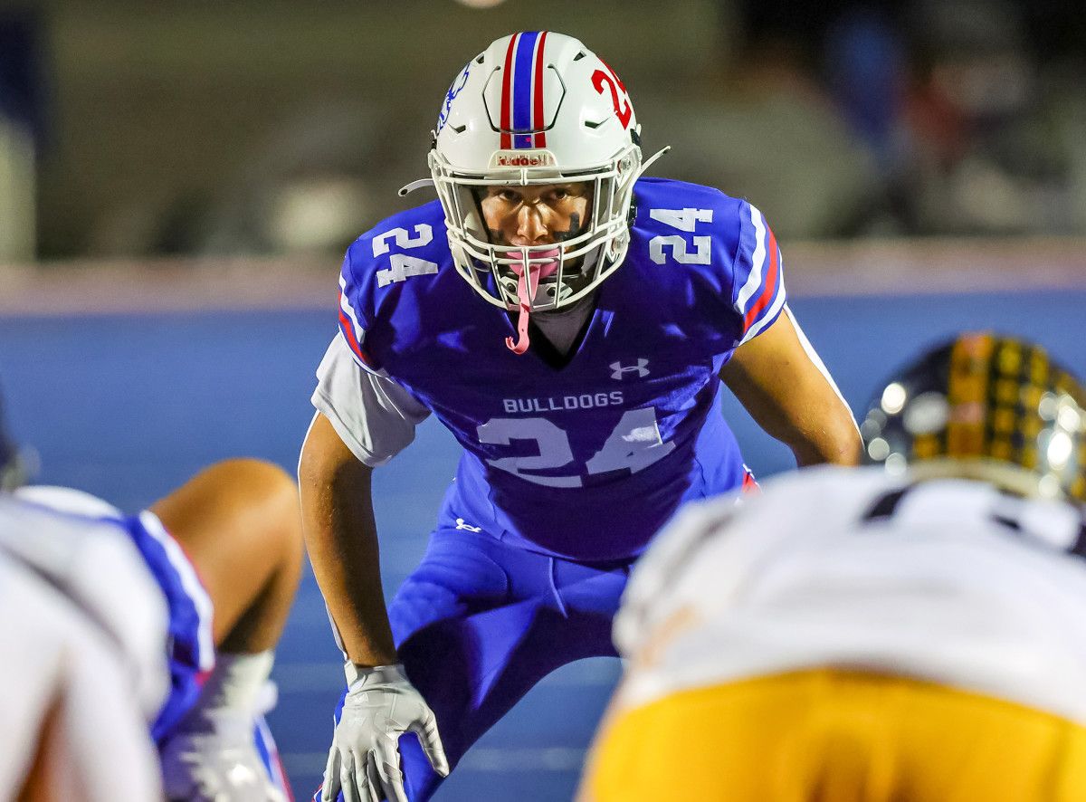 Look: Folsom football takes down rival Oak Ridge in NorCal showdown ...