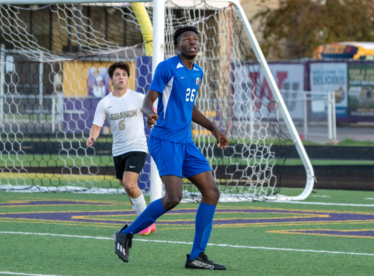 Flory Bidunga, 5-star Kansas basketball commit, towers over opponents ...