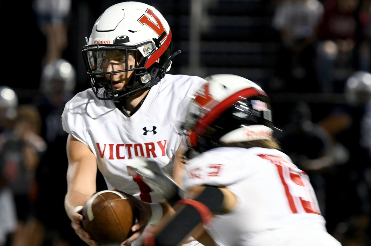 Victory Christian pulls out stunning last-second win at Lakeland ...