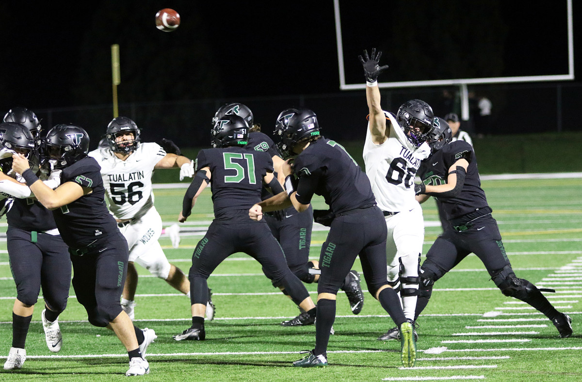 Tualatin battles past Tigard in rivalry’s latest chapter; both teams ...