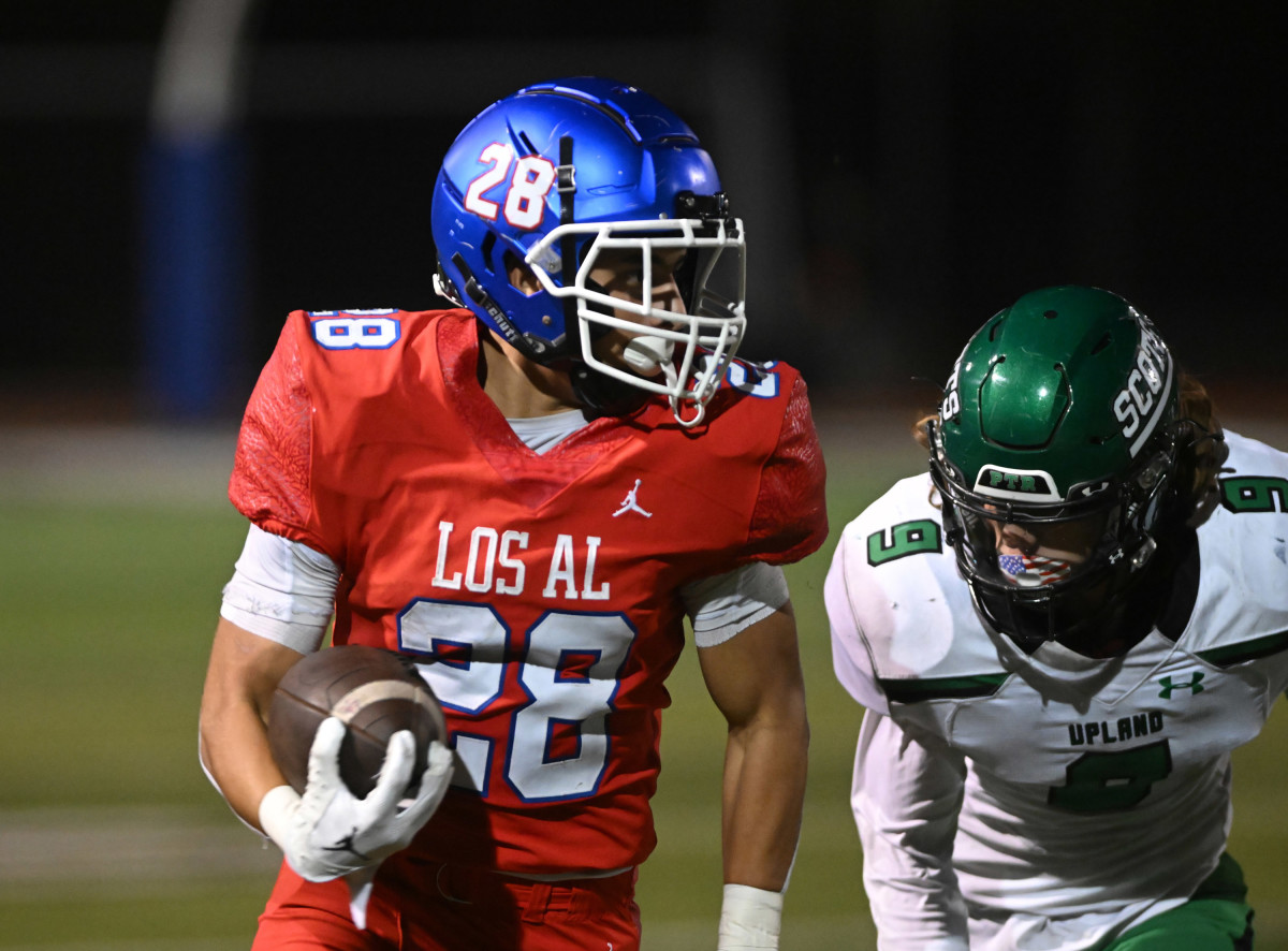 Look: USC-bound Isaiah Rubin's pick-6 keys Los Alamitos's 56-31 romp ...