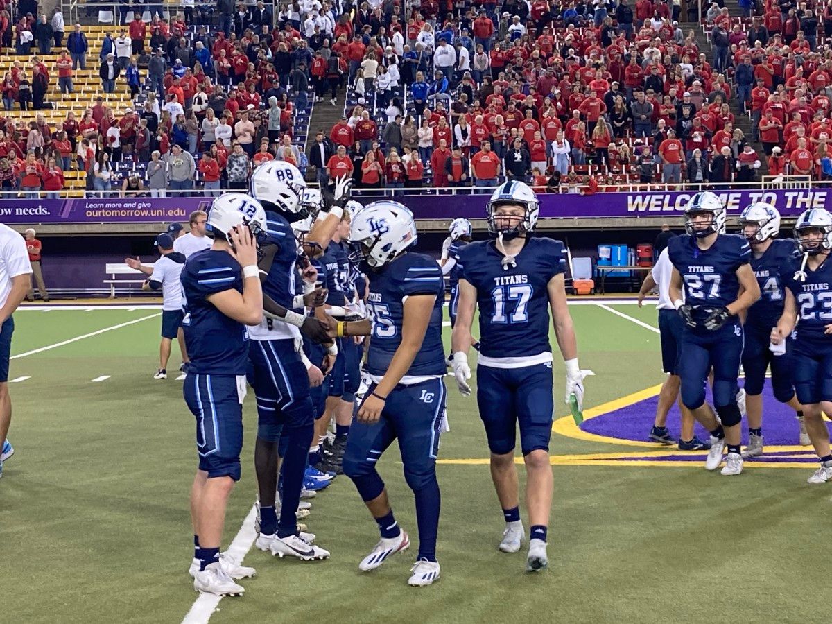 Iowa high school football Class 4A semifinals: Lewis Central, Western ...