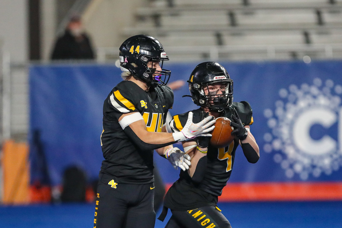 Bishop Kelly beats Hillcrest in Idaho 4A football state championship ...
