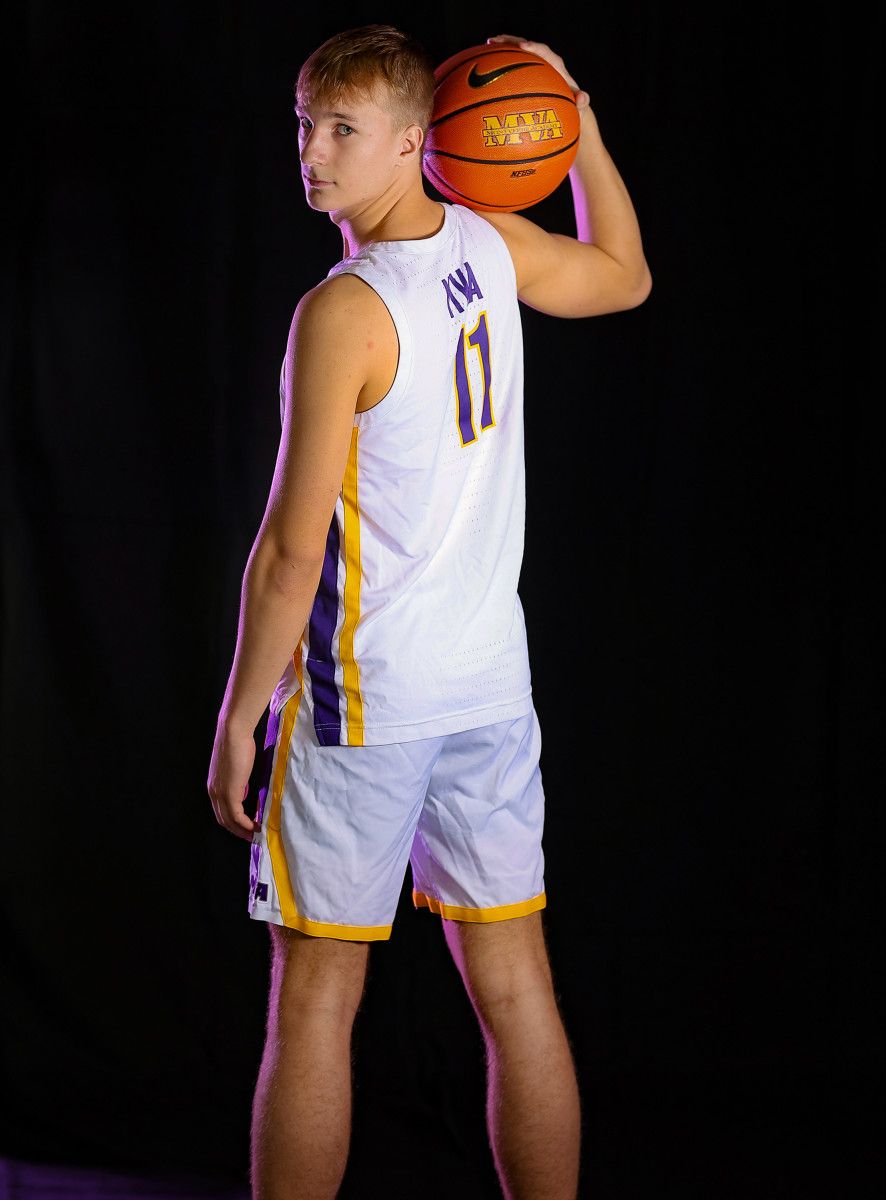 Preseason boys basketball Top 25 photo shoot: A closer look at No. 1 ...