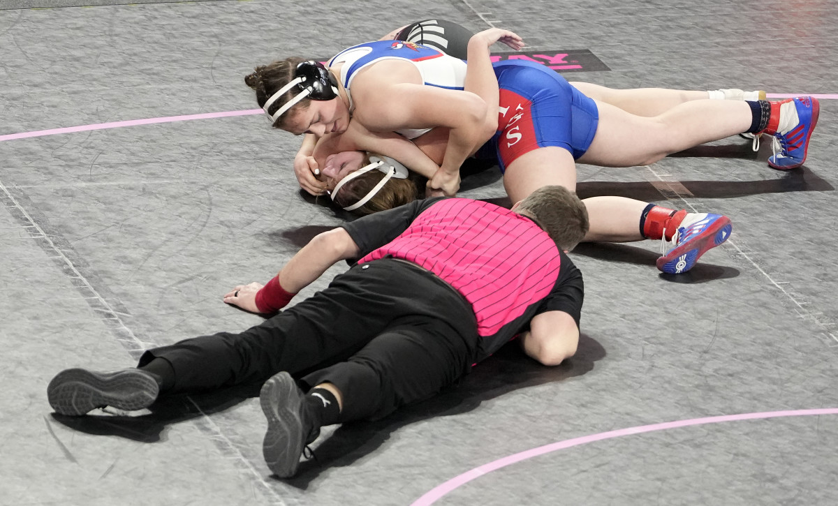 Meet Iowa's top high school girls wrestlers - Sports Illustrated High ...