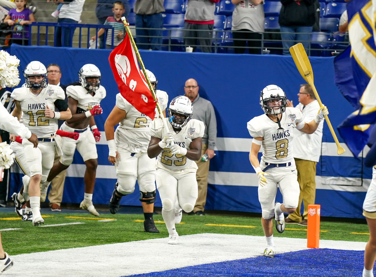 Look: Snider downs Decatur Central to win Indiana 5A state football ...