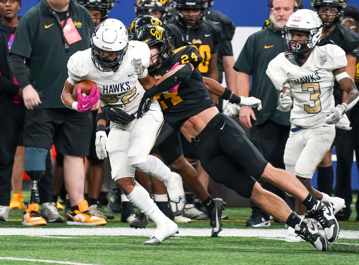 Look: Snider downs Decatur Central to win Indiana 5A state football ...