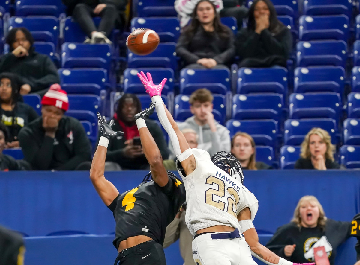 Look: Snider downs Decatur Central to win Indiana 5A state football ...