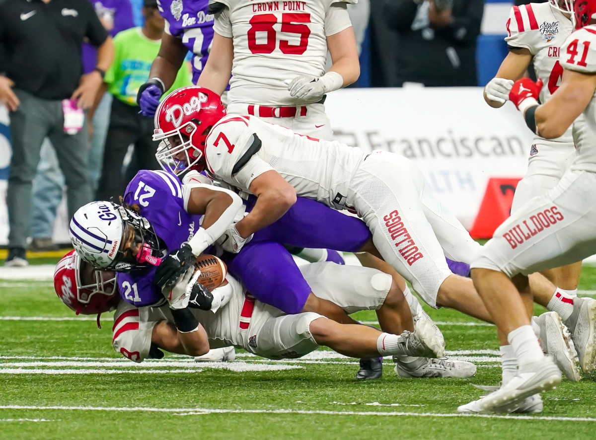 Look: Ben Davis defeats Crown Point to win Indiana 6A state football ...