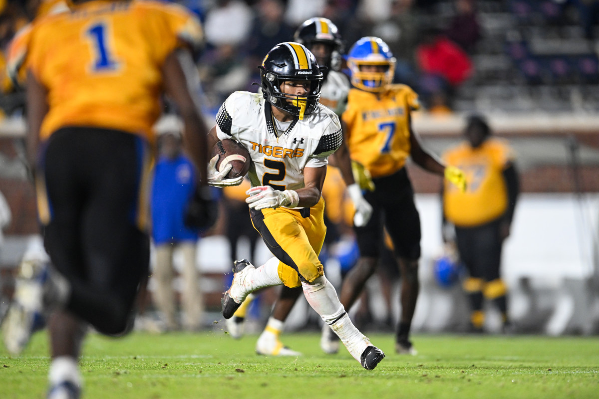 Back on top: Charleston Tigers hold off Heidelberg to clinch first ...