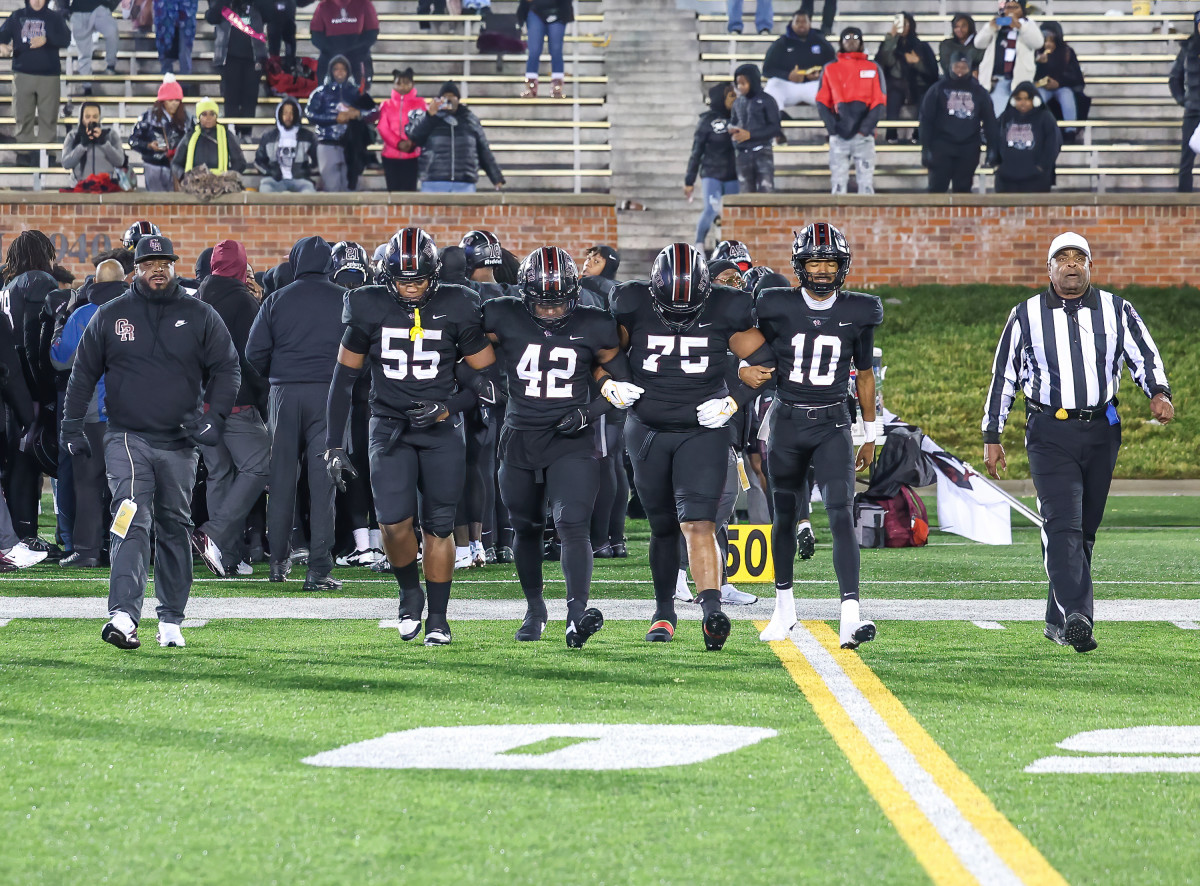 Cardinal Ritter tops Republic to win Missouri Class 5 football ...