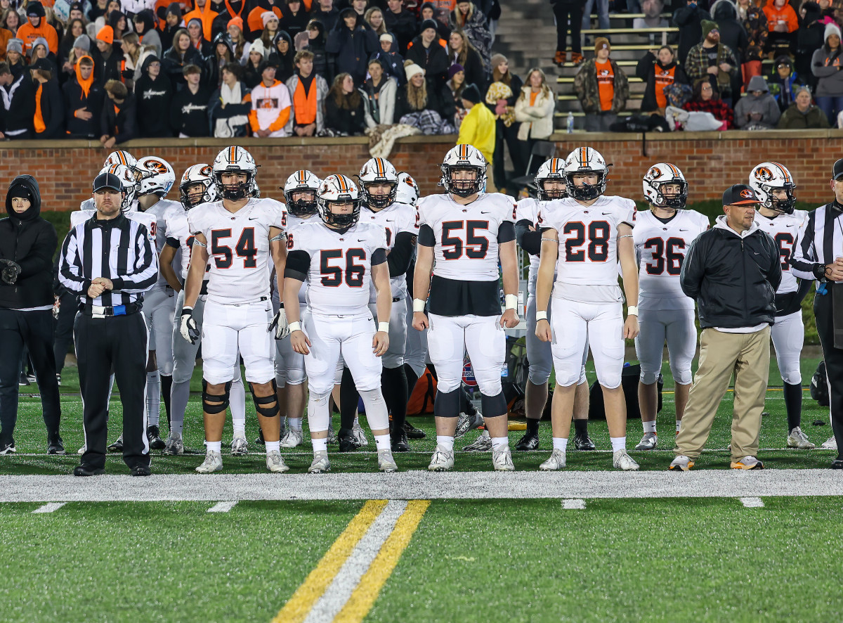 Cardinal Ritter tops Republic to win Missouri Class 5 football ...