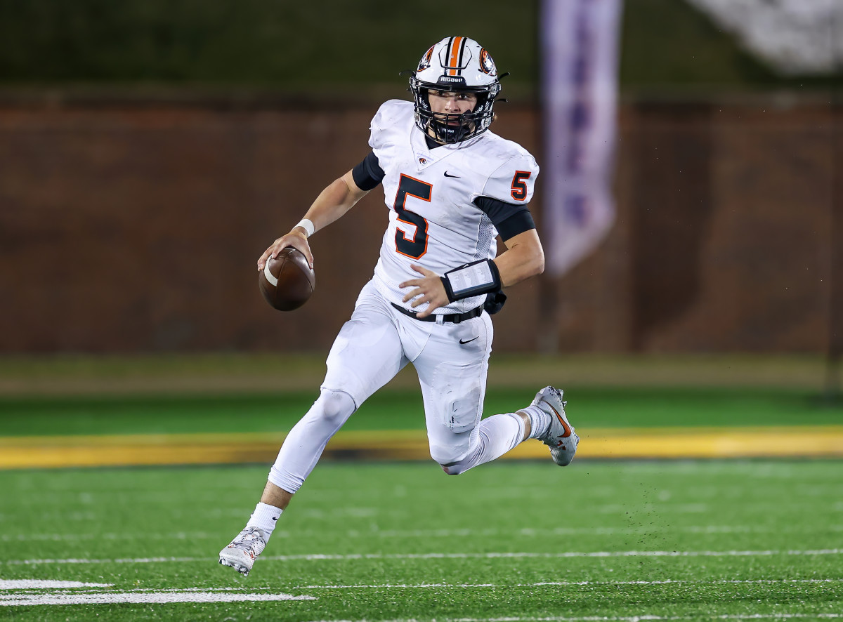 Cardinal Ritter tops Republic to win Missouri Class 5 football ...