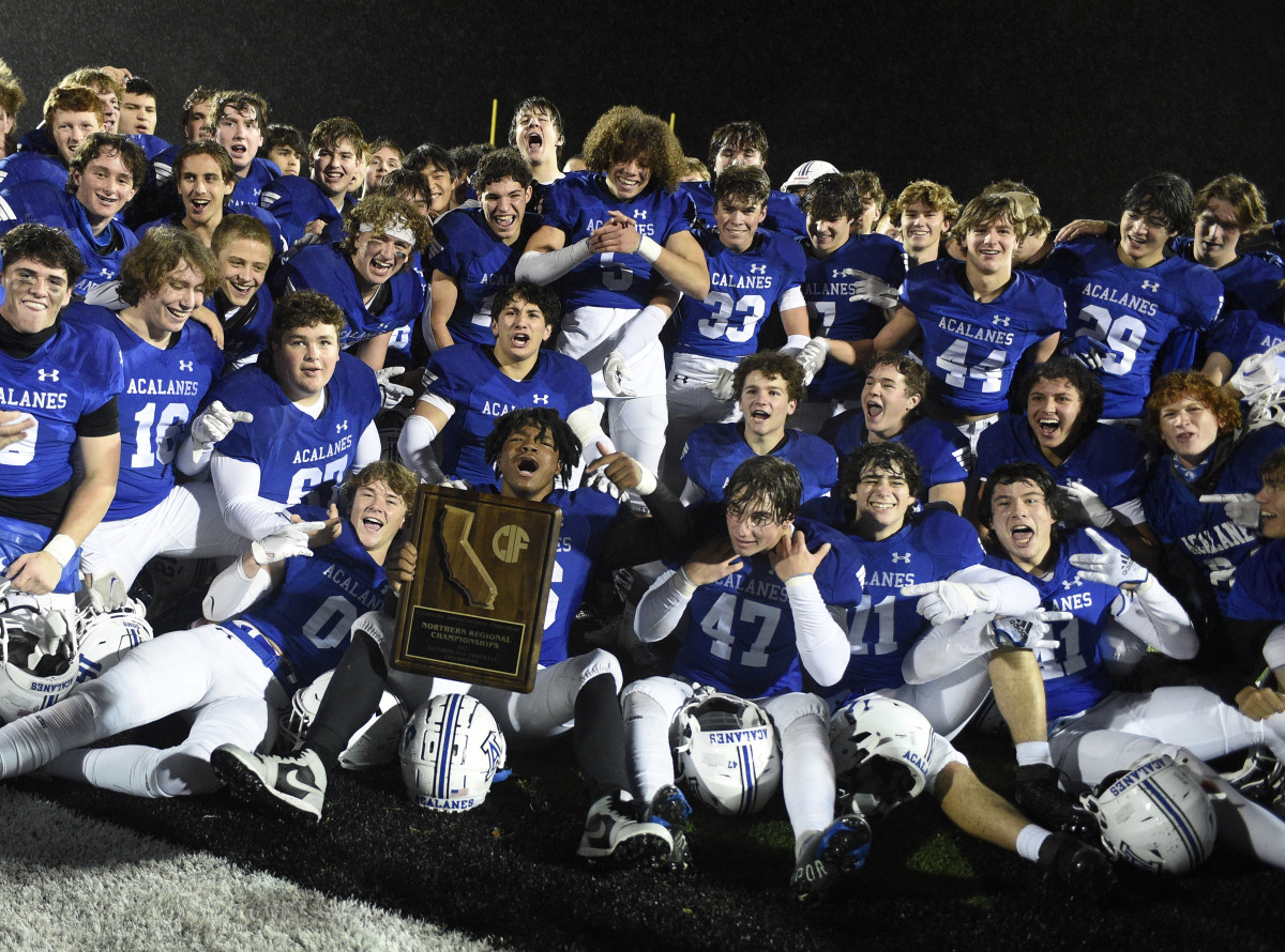 Look: Photos of Acalanes' 49-14 victory over Escalon for CIF NorCal D3 ...