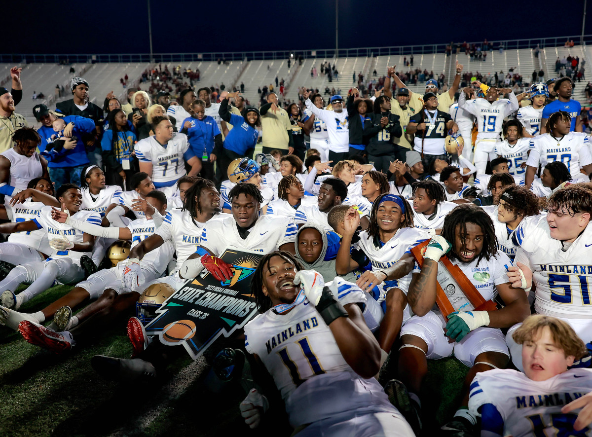 Look: Mainland edges St. Augustine to claim Florida 3S state football ...